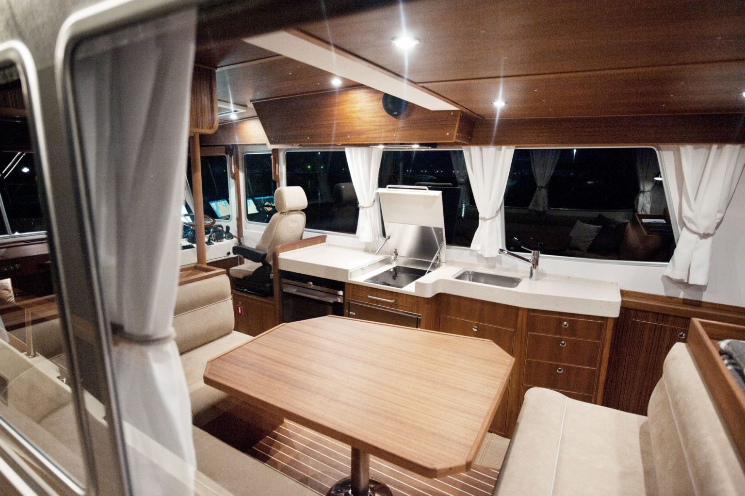 Targa 46 Model Overview - Cardinal Yacht Sales