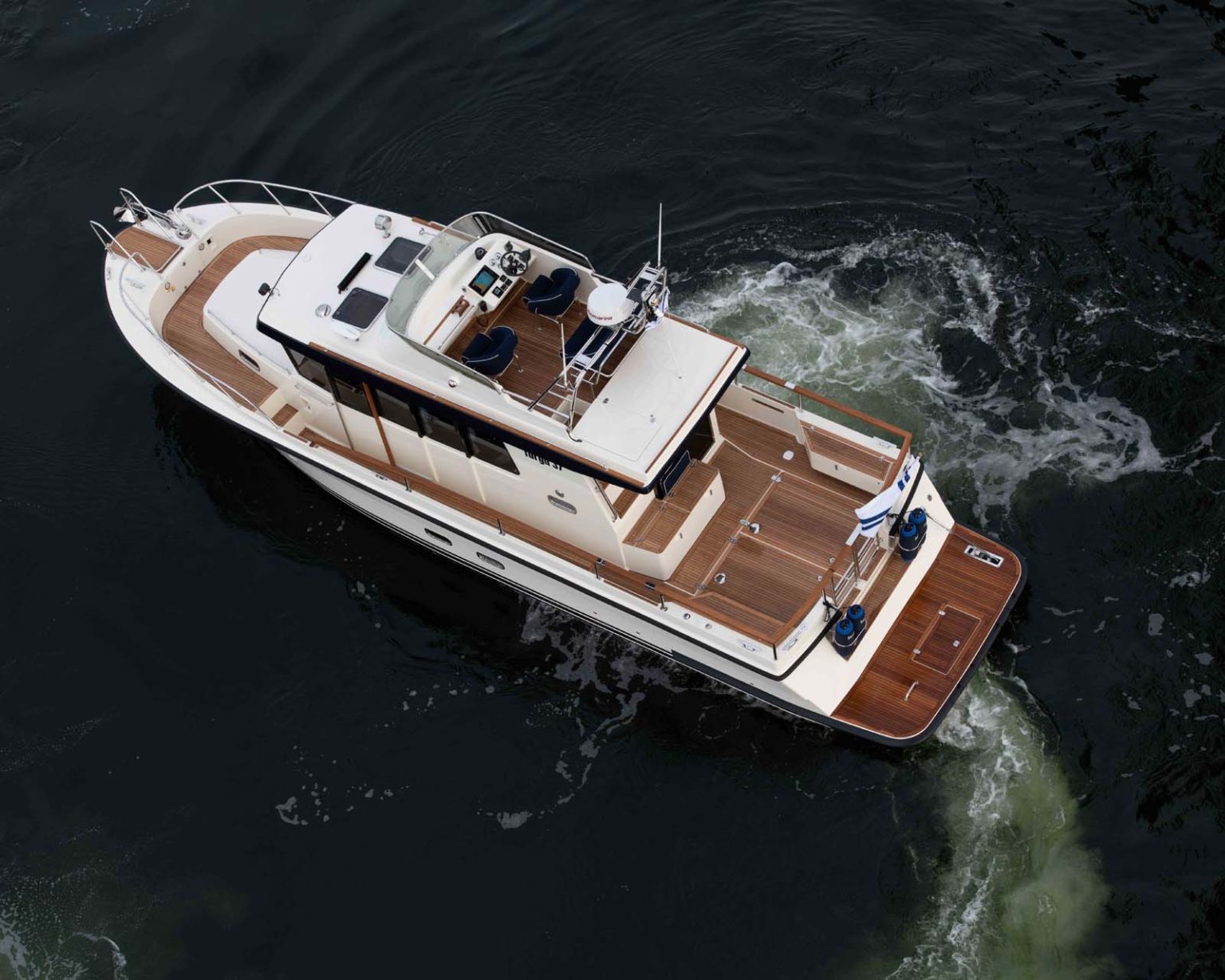 Performance Data: T37 + Volvo Penta's New DPI Outdrives - Cardinal ...