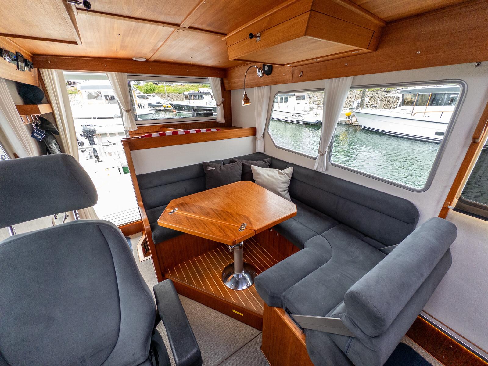 2019-targa-32-power-8338828-20250627133359188-1 - Cardinal Yacht Sales
