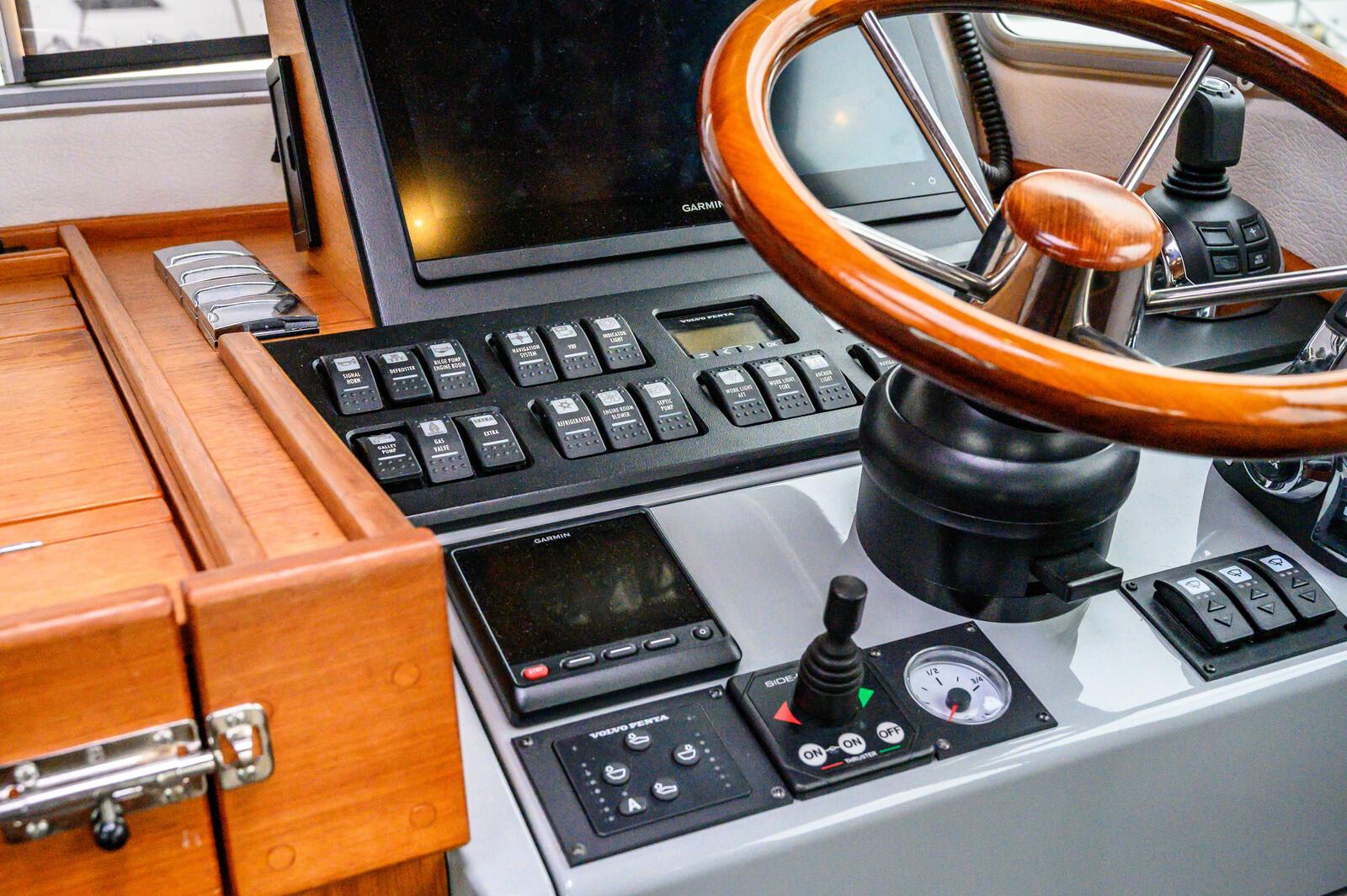 2019-targa-32-power-8338828-20250627133428306-1 - Cardinal Yacht Sales