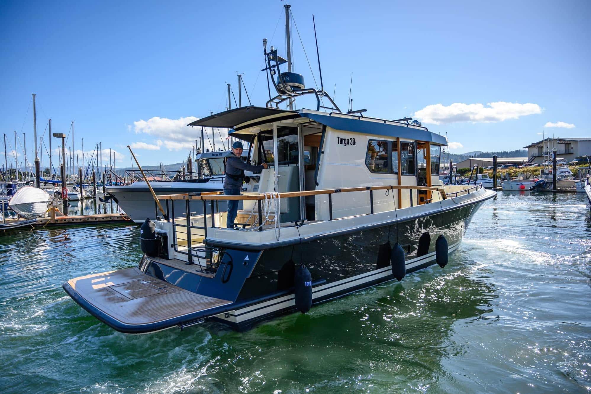 2025-targa-301-power-9706333-20250924170406889-1 - Cardinal Yacht Sales